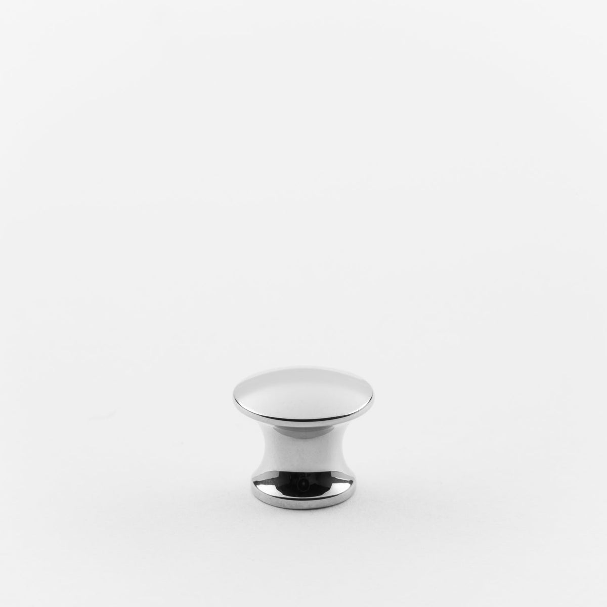 1032, Knob - 1/2", Classic Brass Hutter Collection – FineKnobs.com