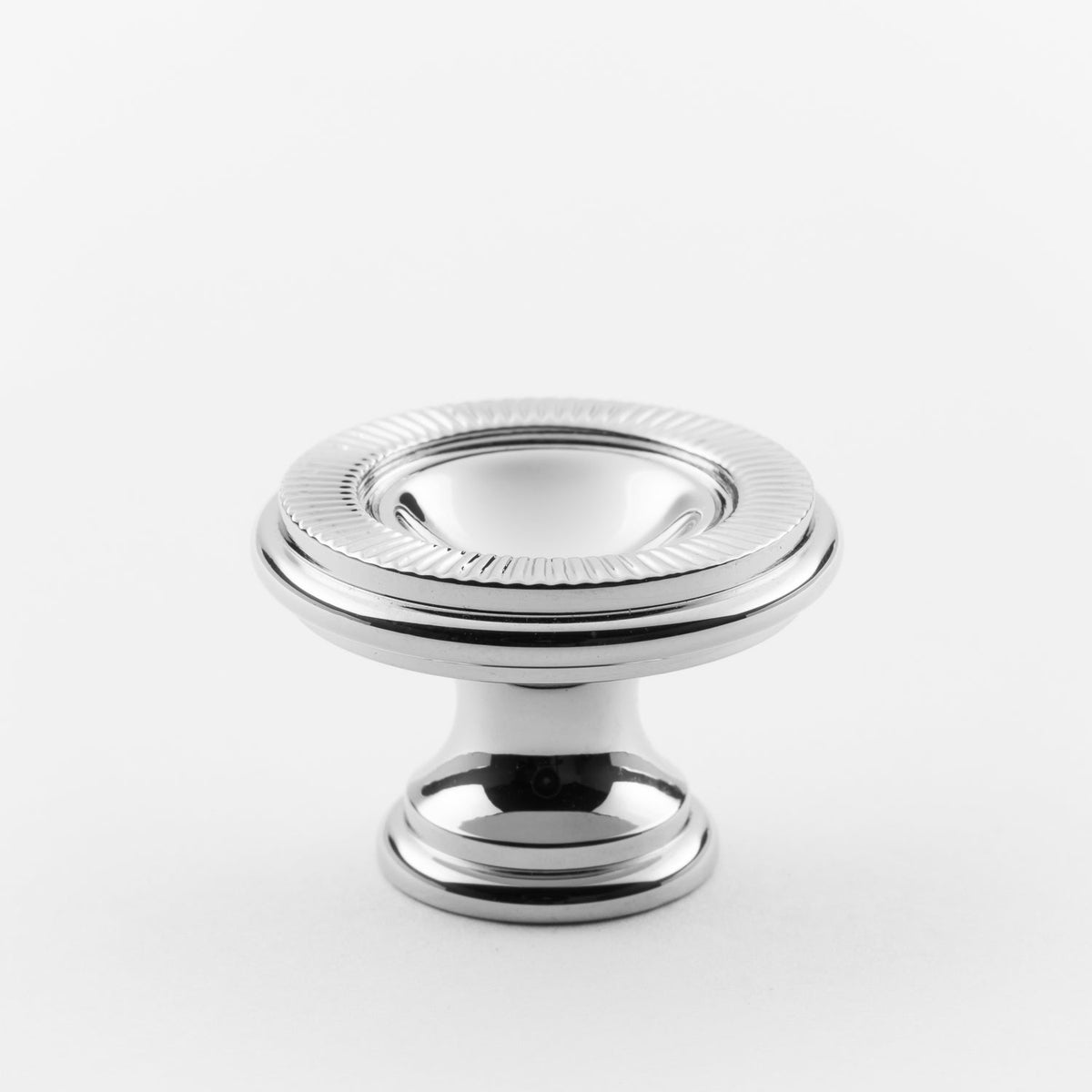 1170, Knob - 1-5/32", Classic Brass Hutter Collection – FineKnobs.com