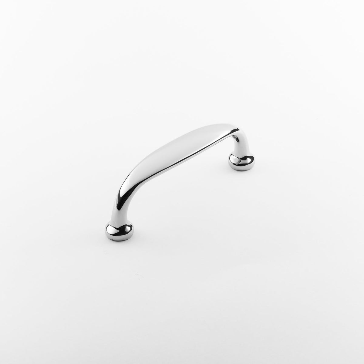 1857, Pull - 4-1/2" c-c, Classic Brass Hutter Collection – FineKnobs.com