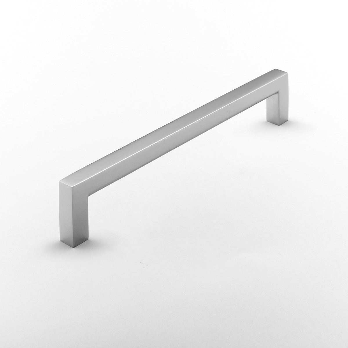 2228, Pull - 8" c-c, Classic Brass Palmer Collection – FineKnobs.com