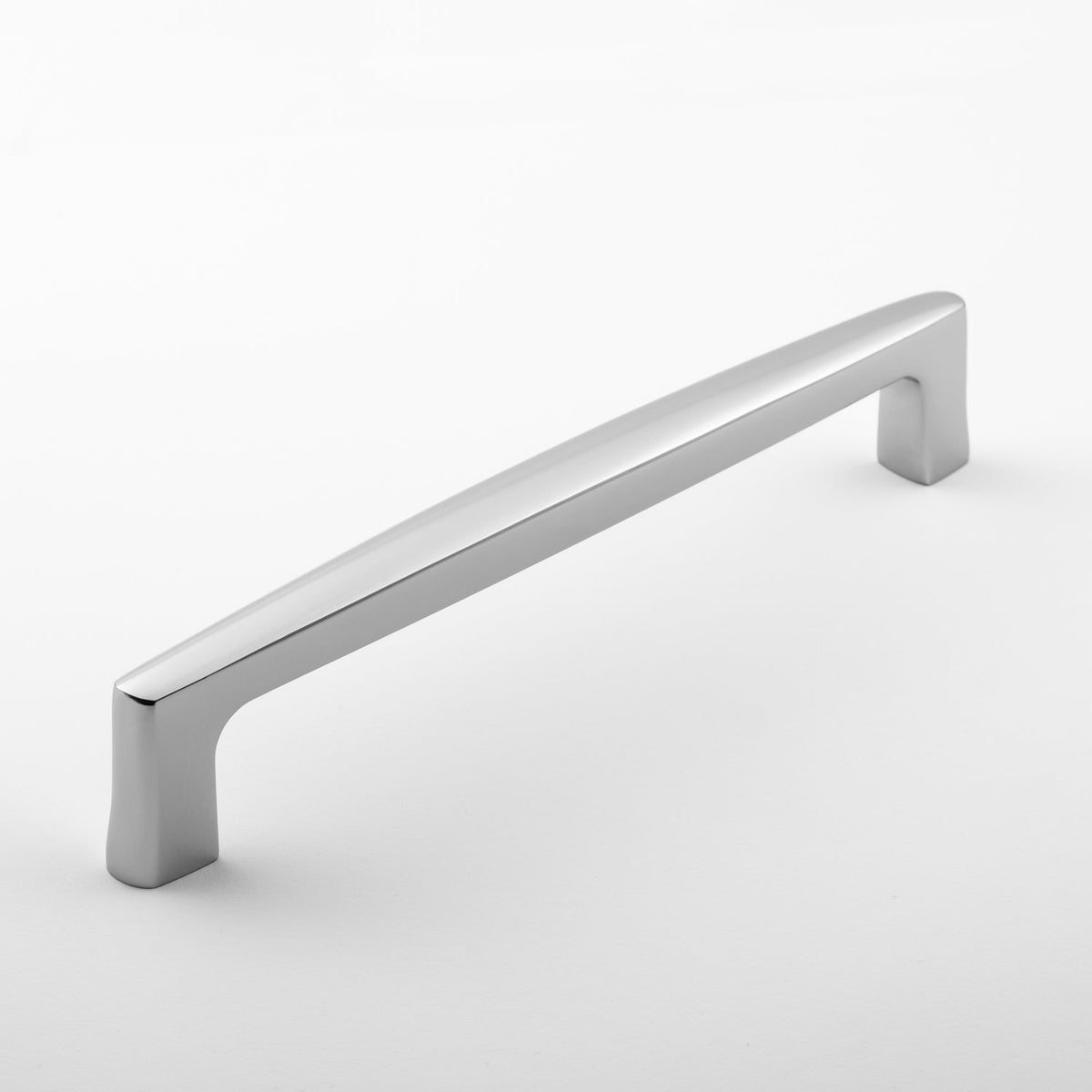 3708, Pull - 8" c-c, Classic Brass Park Lane Collection – FineKnobs.com